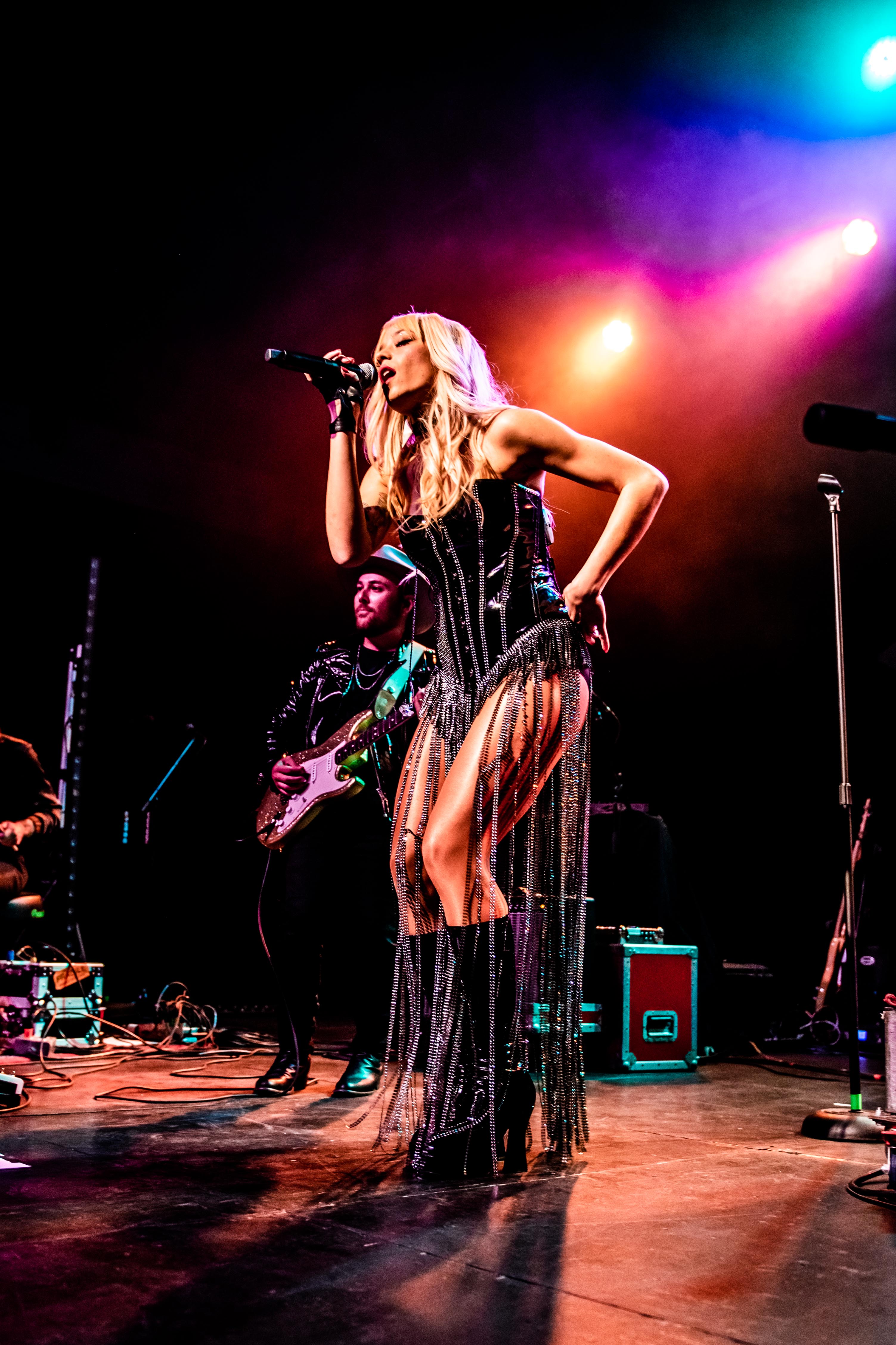 Cannons, Live in concert — POPTIZED